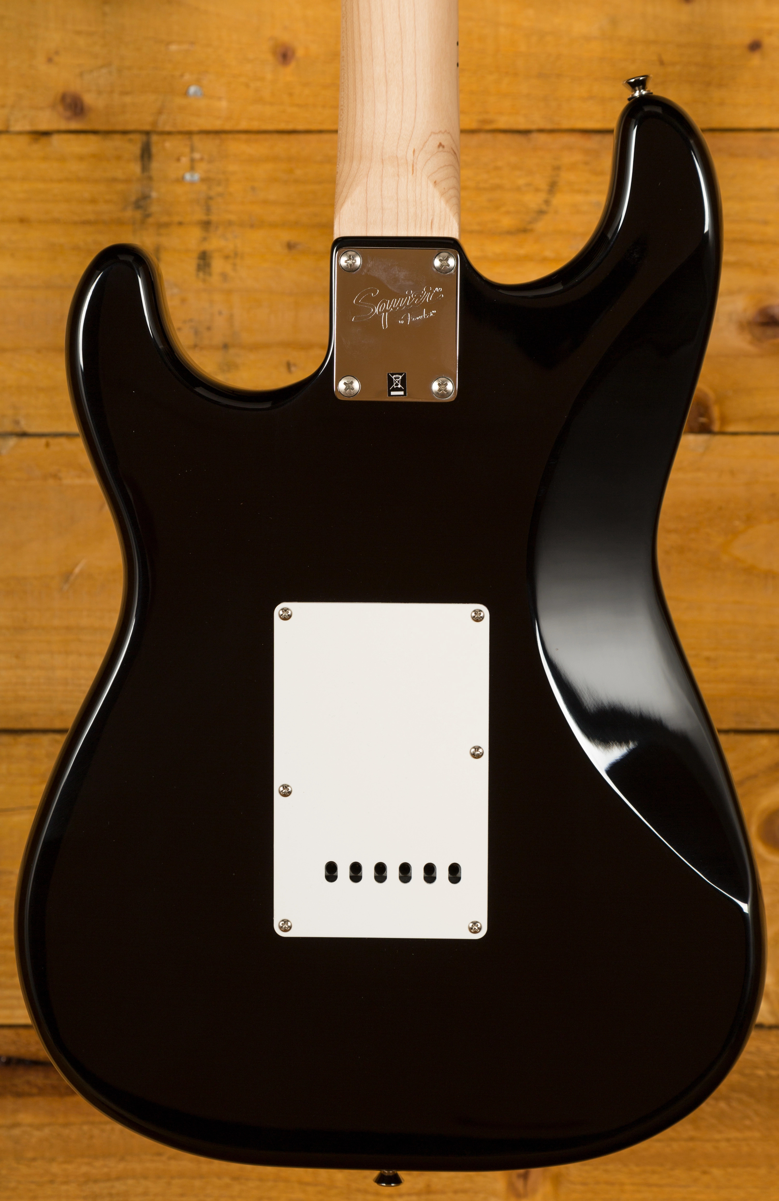 Squier Affinity Strat Maple Neck Black - Peach Guitars