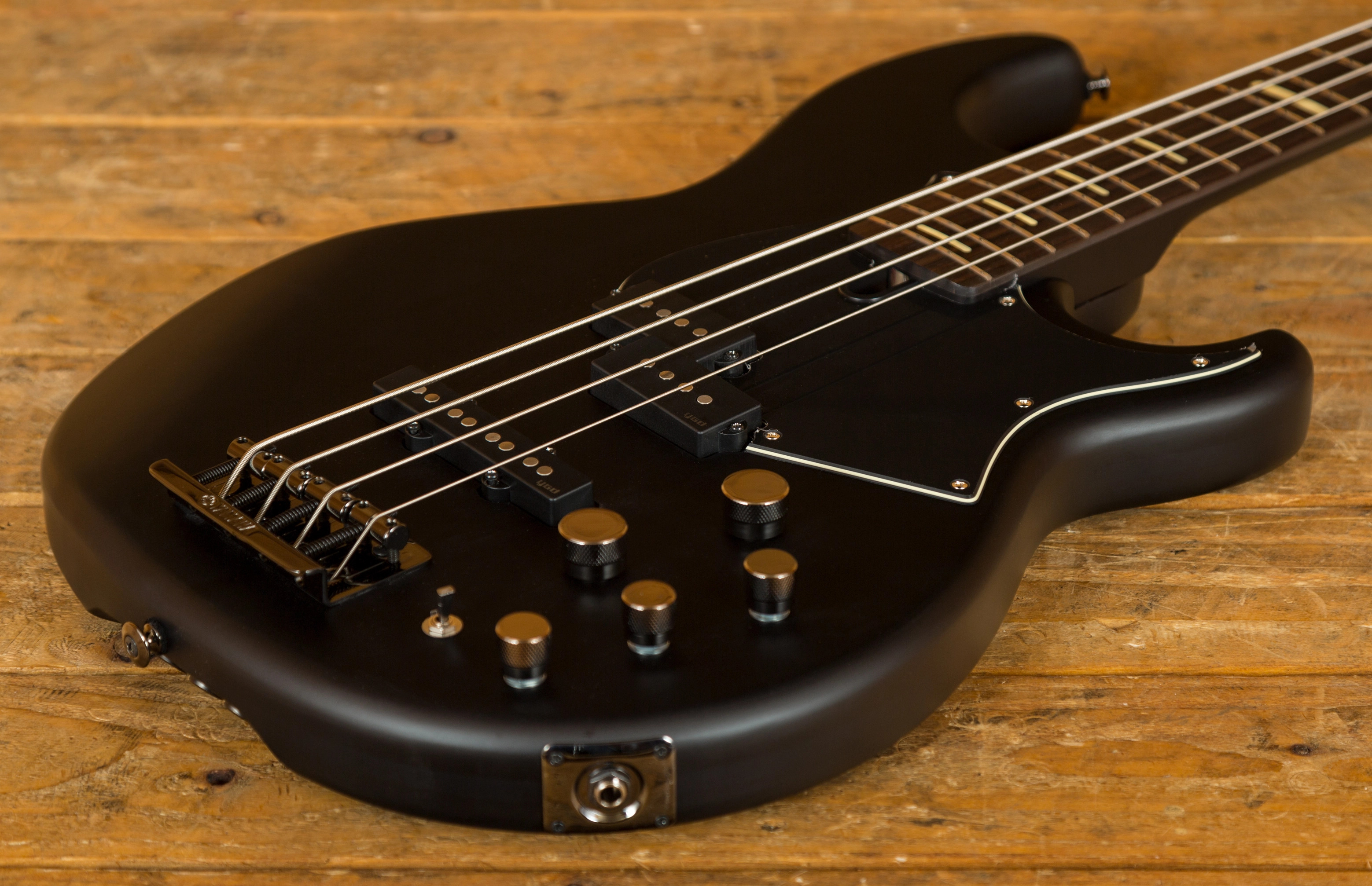 Yamaha BB 734A Bass Translucent Matte Black - Peach Guitars
