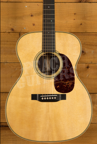 CF Martin - Peach Guitars