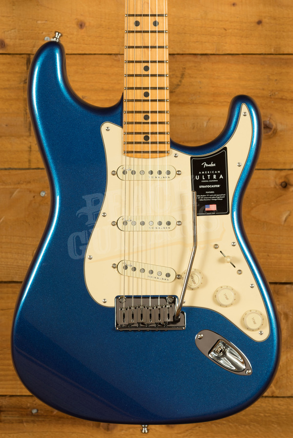 Fender American Ultra Stratocaster | Maple - Cobra Blue