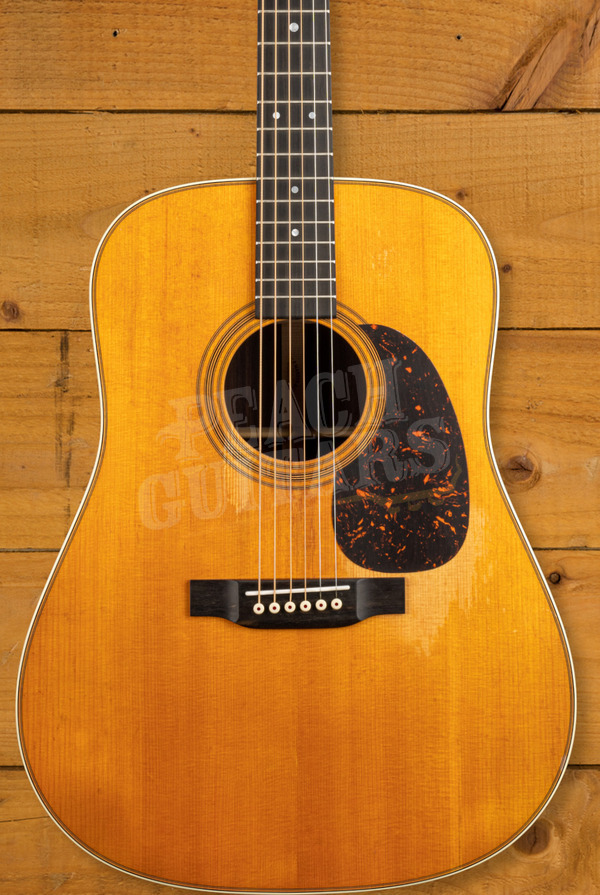 Martin Standard Series | D-28 StreetLegend