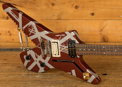 EVH Striped Series Shark - Peach Guitars