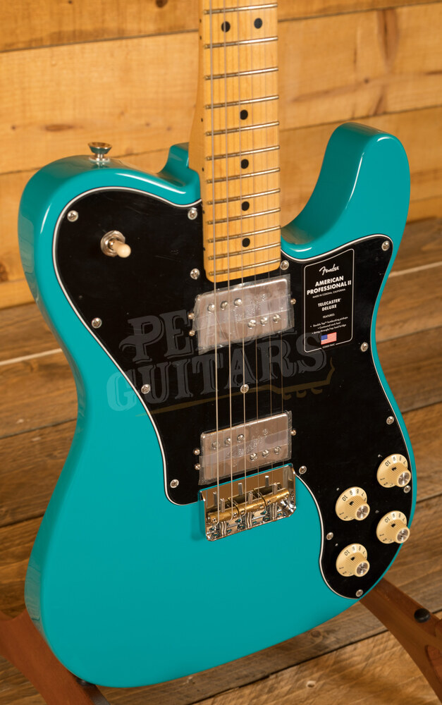 Fender American Professional II Telecaster Deluxe Miami Blue Maple