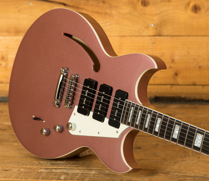 Reverend Manta Ray 390 - Mulberry Mist - Peach Guitars