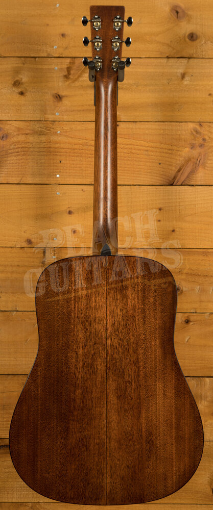 Martin Standard Series | D-18