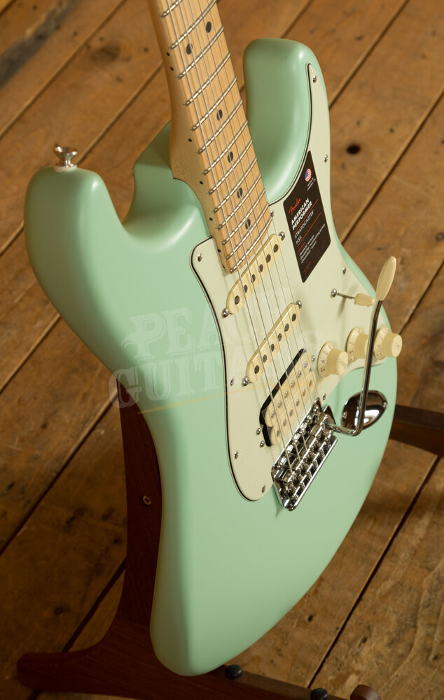 Fender American Performer Stratocaster HSS | Maple - Satin Surf Green