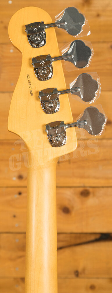 Fender American Professional II Precision Bass | Miami Blue