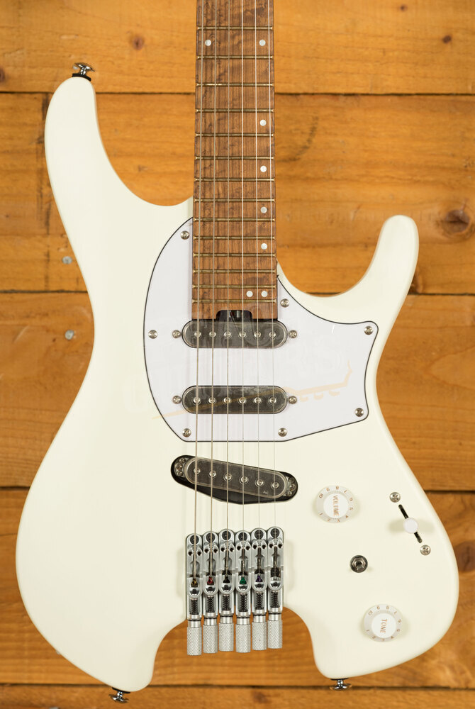 Ibanez Signature Models | ICHI10 - Ichika Nito (Dios/Ichikoro ...