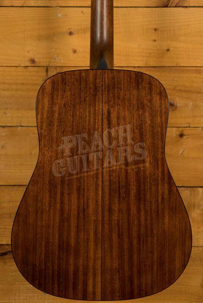 Martin Standard Series | D-18