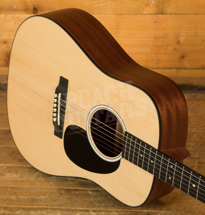 Martin Junior Series | DJr-10E Sitka