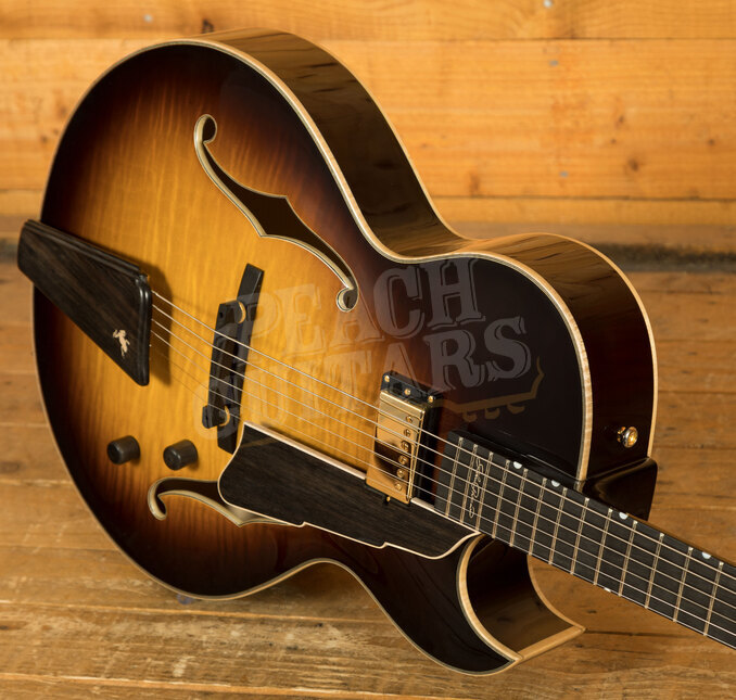 Eastman Signature Archtop Series | AR480CE-SB John Pisano - Sunburst