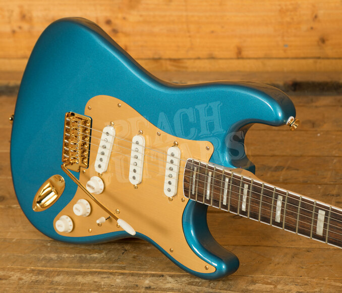 Squier Gold Edition 40th Anniversary Stratocaster | Laurel - Lake ...