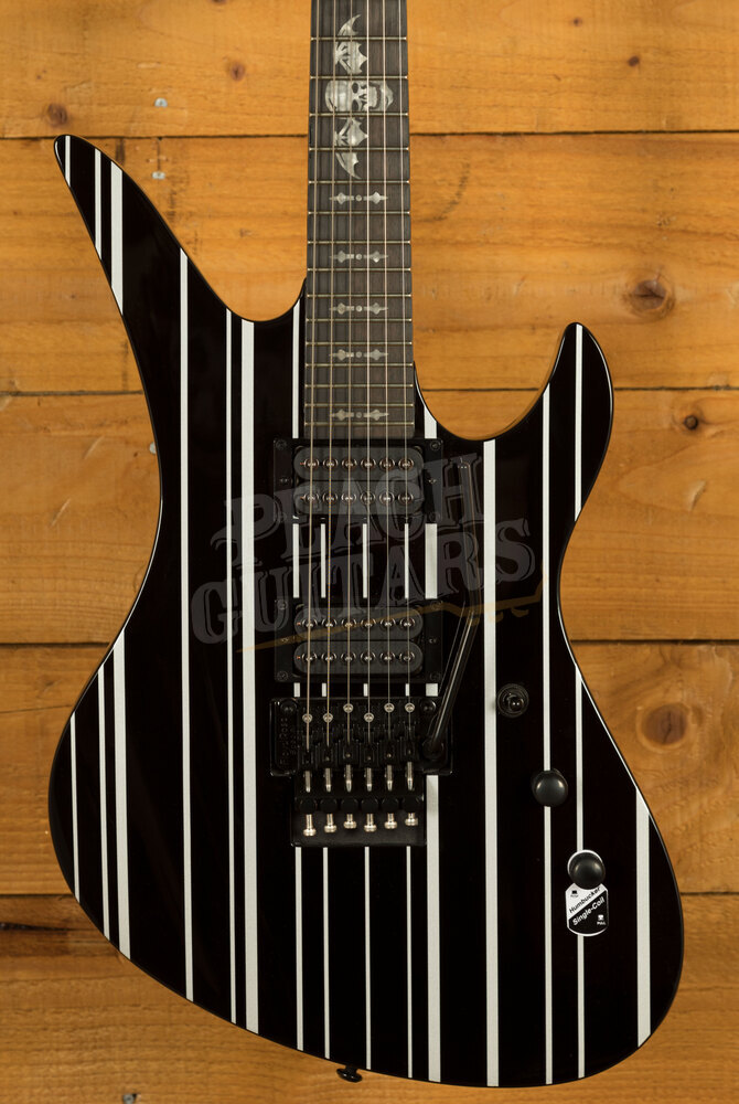 Schecter Synyster Standard | Gloss Black w/Silver Pinstripes