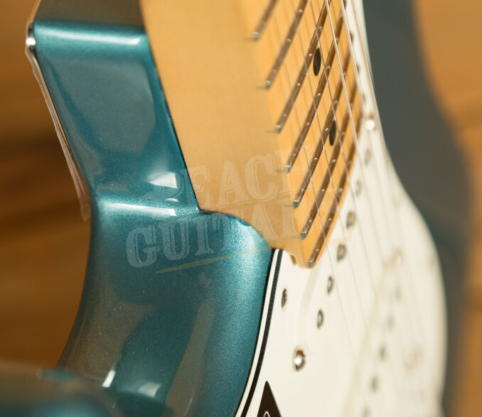 Fender Player Stratocaster | Left-Handed - Maple - Tidepool B stock