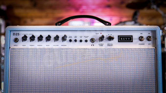 Revv Amplifiers | D25 25/5-Watt 6V6 1x12" Valve Combo Baby Blue *Custom ...