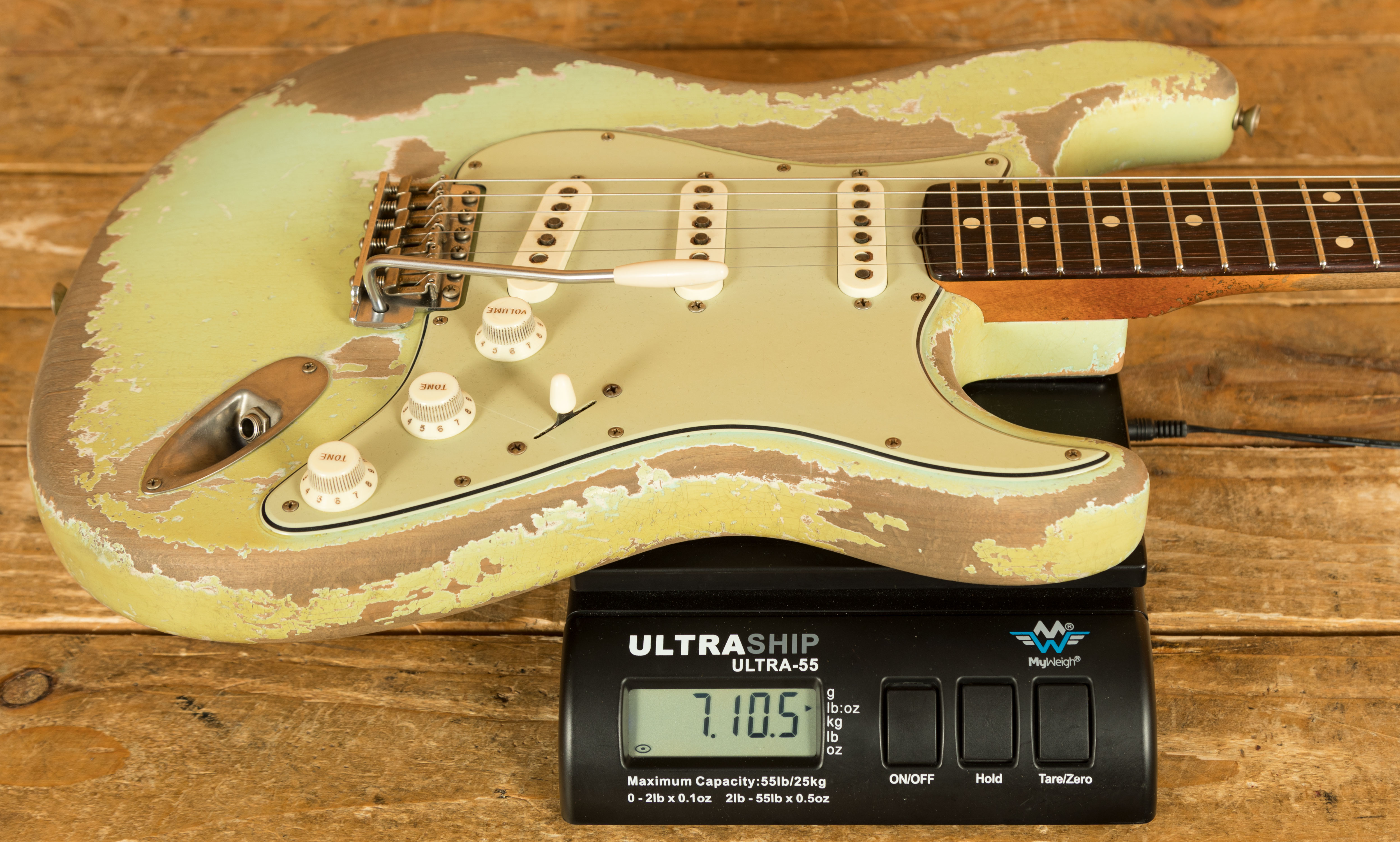 Fender Custom Shop Masterbuilt Dale Wilson 61 Strat | Heavy Relic Surf ...