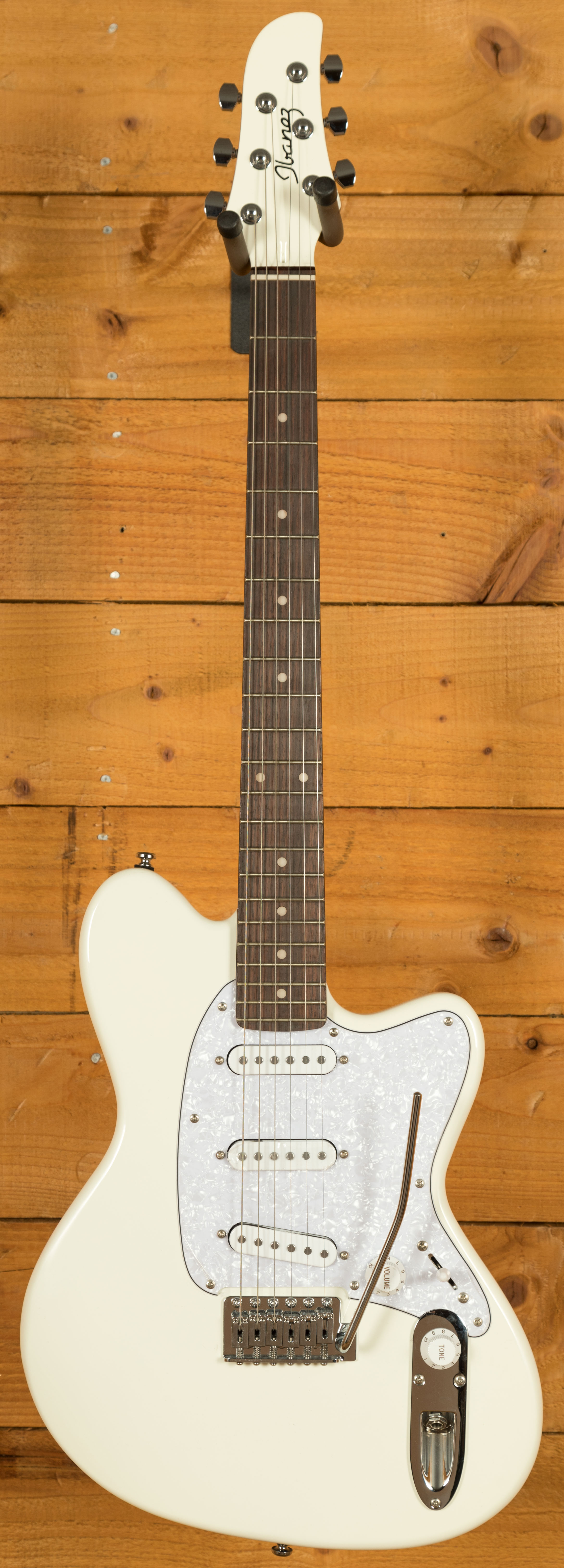 Ibanez Signature Models | ICHI00 - Ichika Nito (Dios/Ichikoro ...